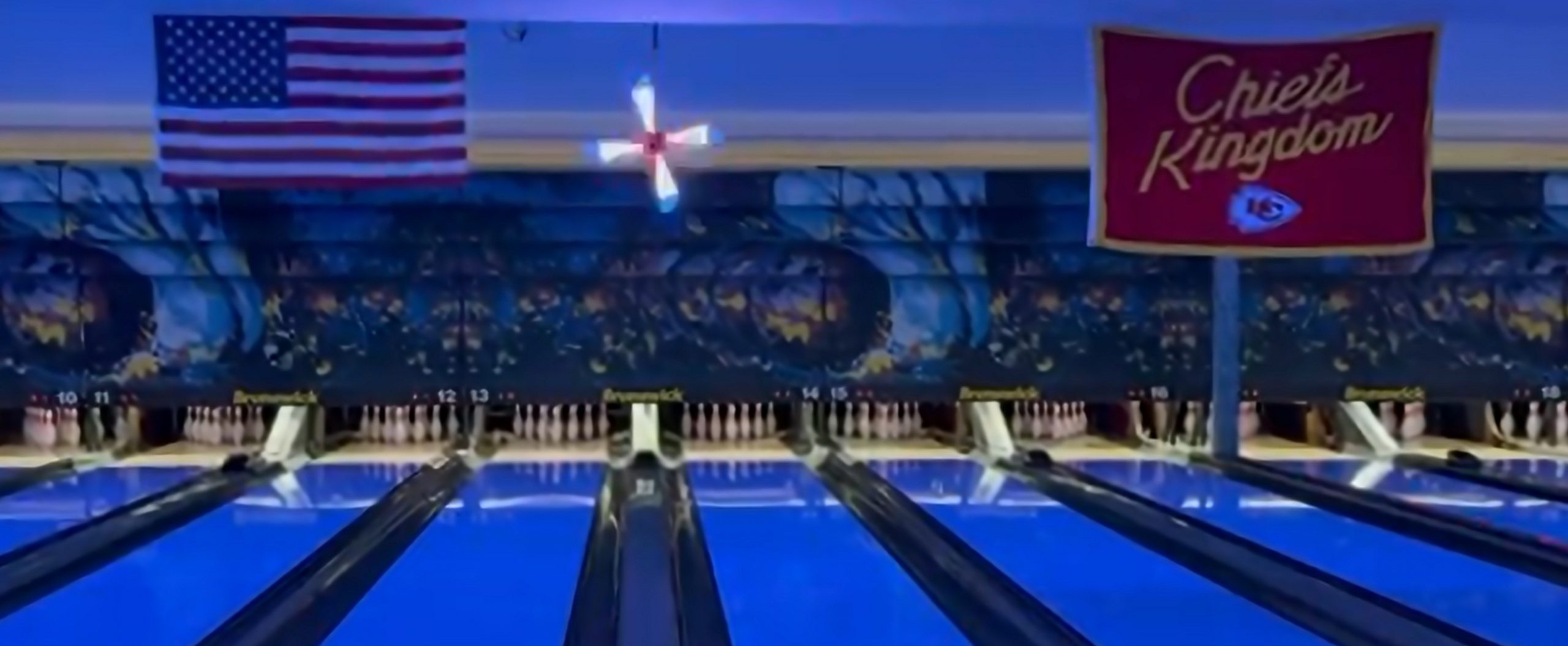 Galactic Bowling - Gladstone Bowl